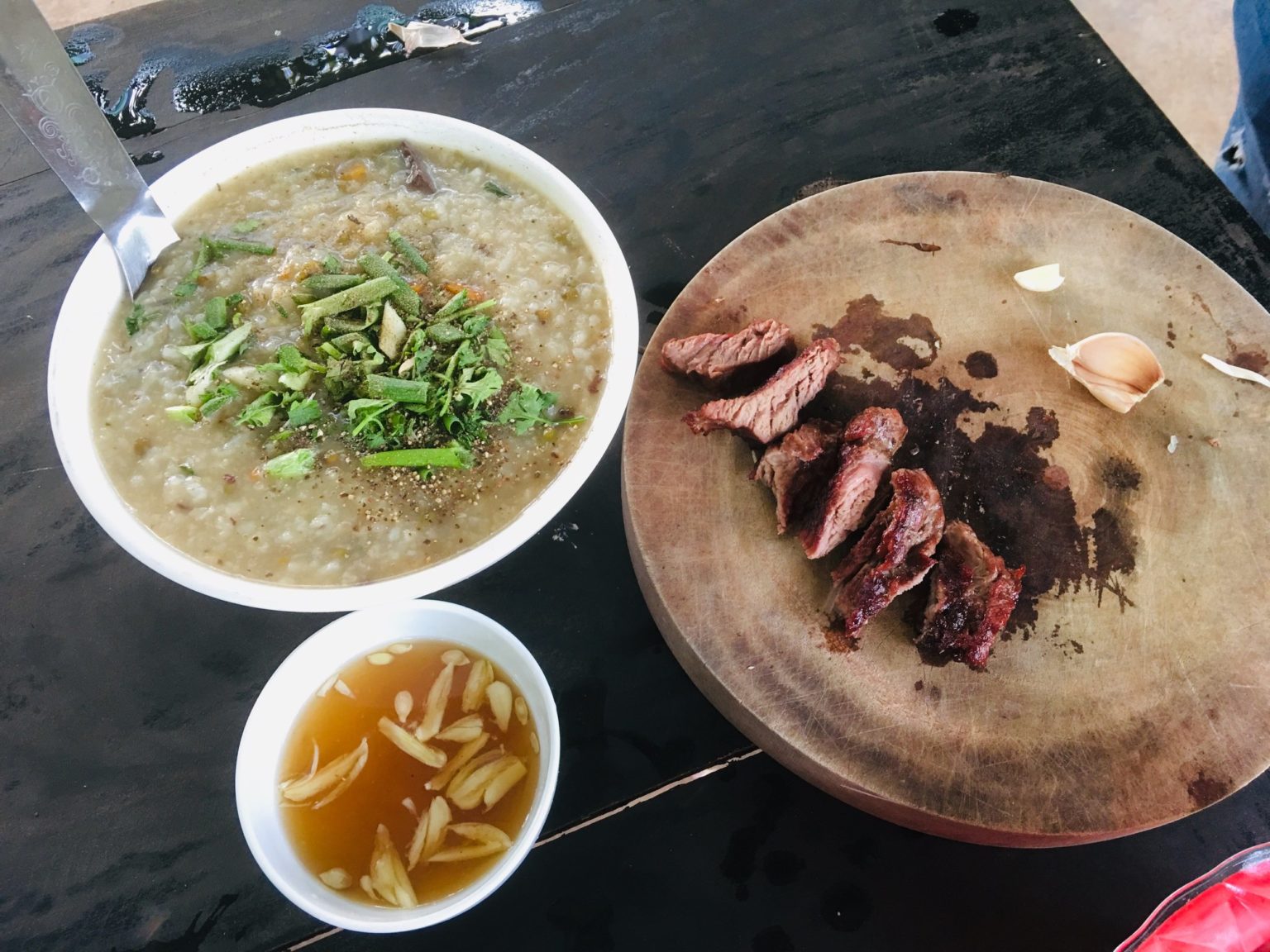 Bò nóng Phú Quý - đặc sản không nên bỏ lỡ khi đặt chân lên đảo